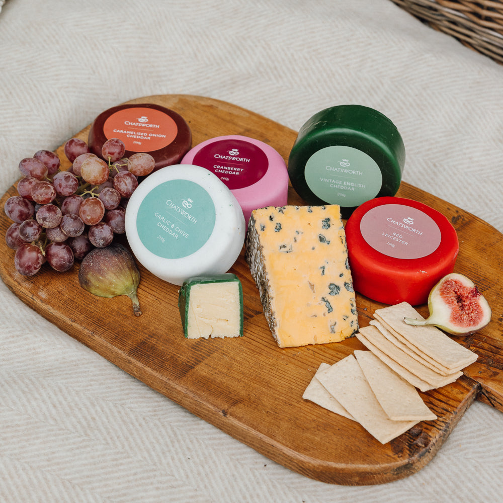 The Cheese Connoisseur's Gift Box | Chatsworth Cheese Boxes